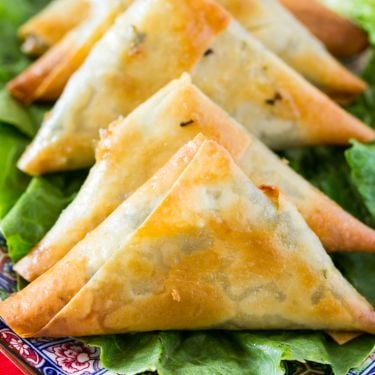Baked Spinach and Cheese Samosa - I Knead to Eat