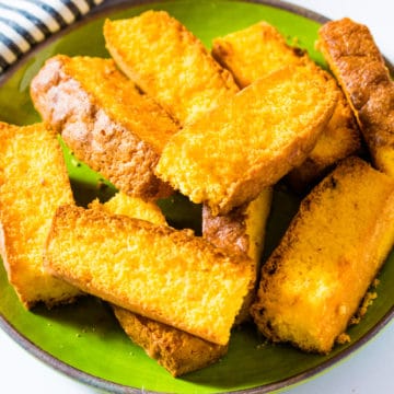 Homemade Crispy Cake Rusk - I Knead to Eat