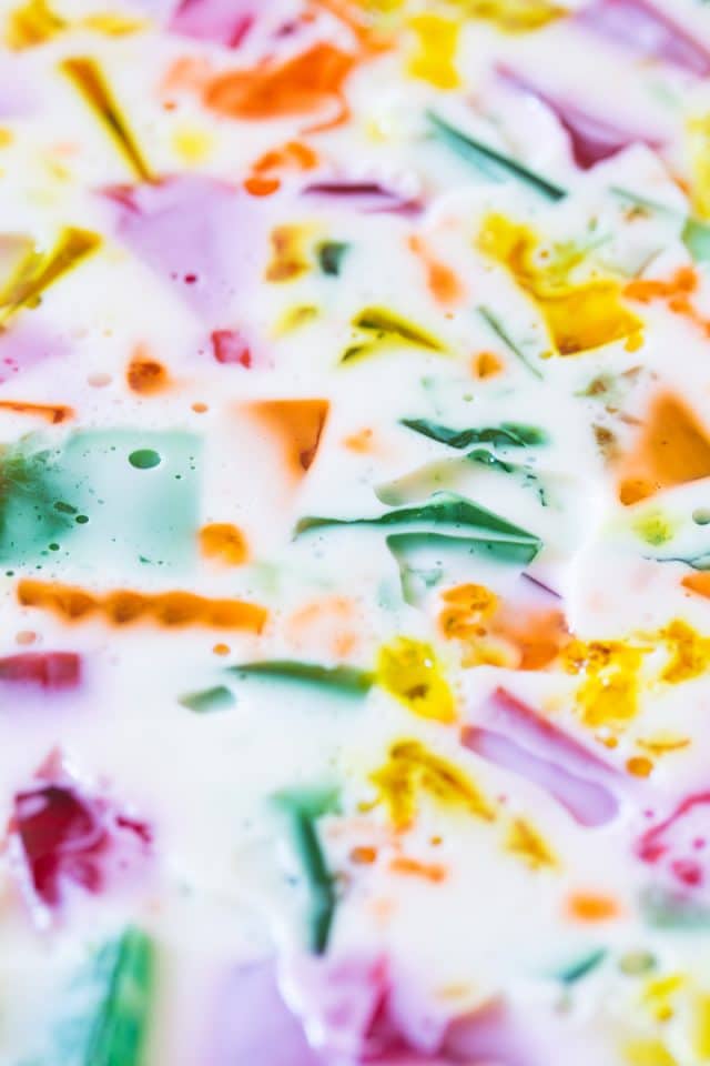 Broken Glass Jello - I Knead to Eat