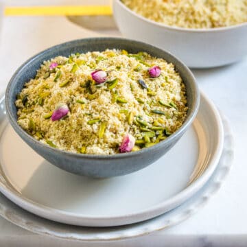 Panjeeri Recipe - I Knead to Eat
