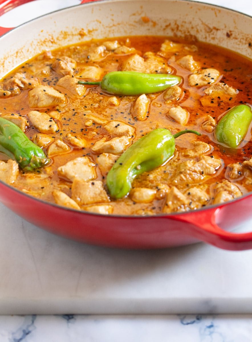 Achari Chicken Curry (Chicken with Pickling Spices) - I Knead to Eat